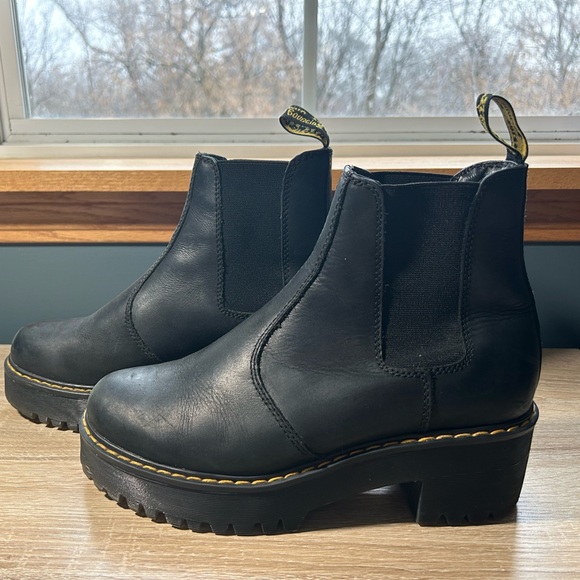 Dr. Martens | Shoes | Platform Dr Marten Chelsea Boots | Poshmark